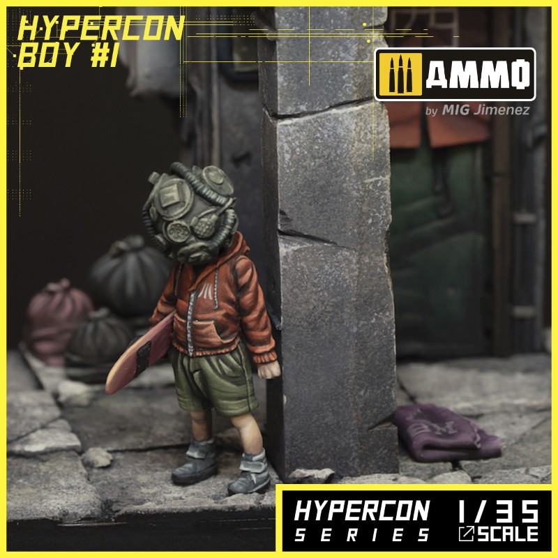 1:35 Hypercon Boy