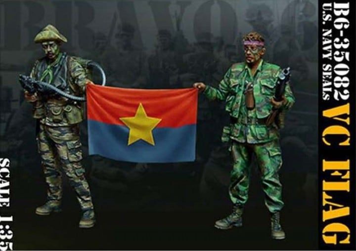 1:35 US Navy Seals with VC Flag