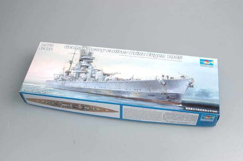 1:700 German cruiser Prinz Eugen 1945