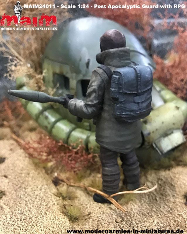 1:24 Post Apocalyptic Guard with RPG