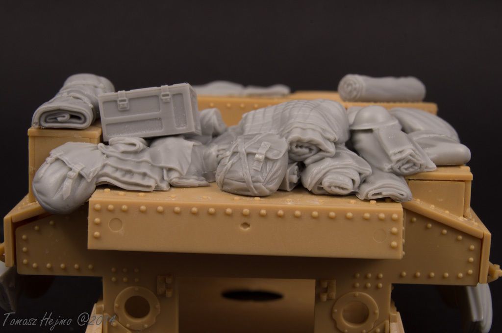 1:35 Stowage set for British Lee/Grant tank