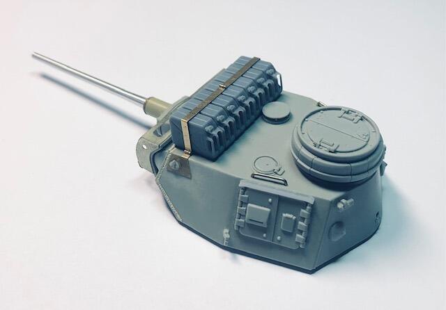 1:35 PZ. III L JERRY CANS RACK WITH CANS "ABP" 1939 PATTERN FOR 2. SSPZ ...