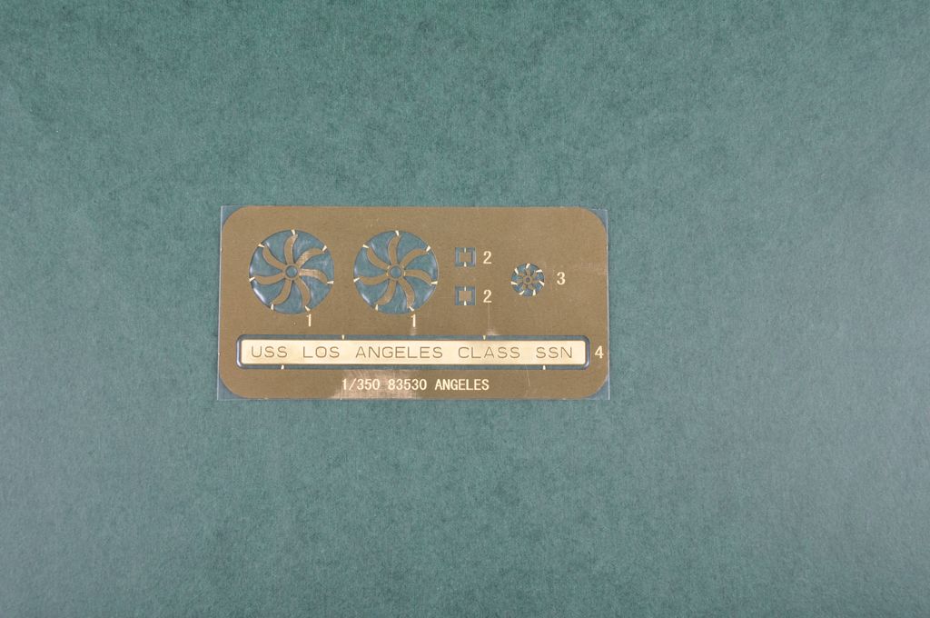 1:350 USS Los Angeles Class SSN-688/VLS/688I *3 IN 1