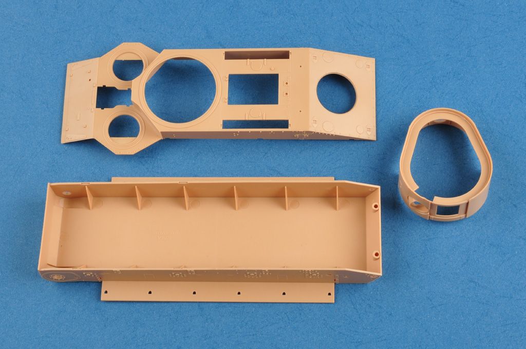 1:35 Soviet T-28E Medium Tank