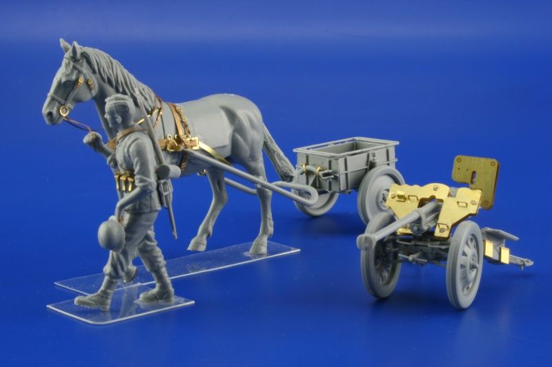 1:35 Horse Drawn 2.8cm SPzB41 AT Gun & JF8 Limber