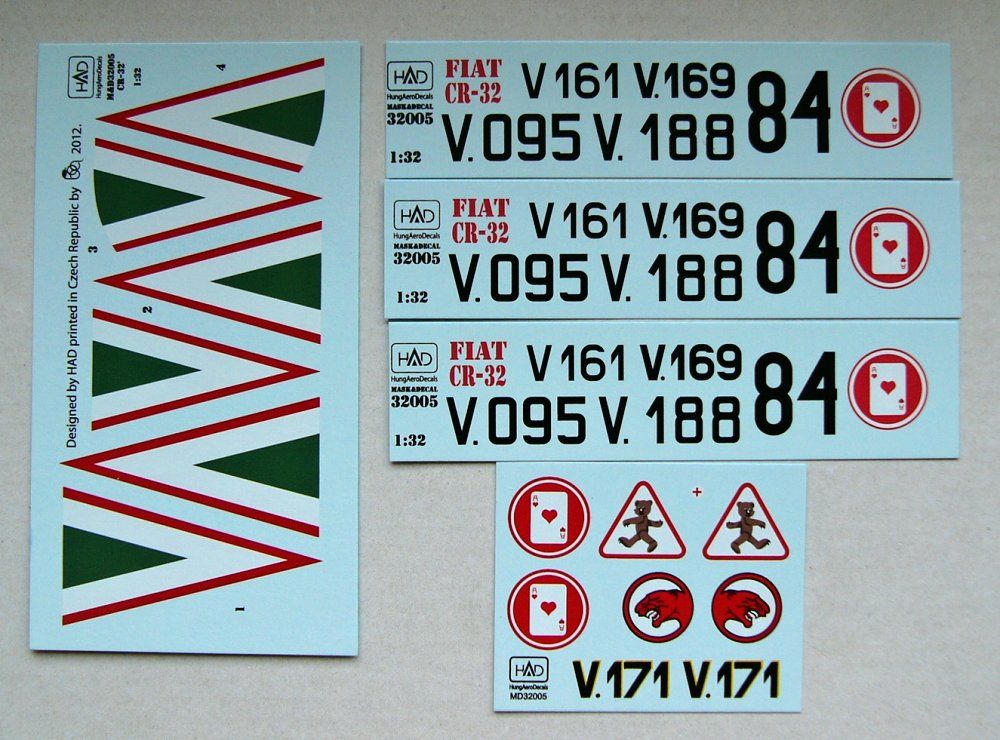 1:32 Decal CR-32 (Puma, Mackó, Kör Ász)