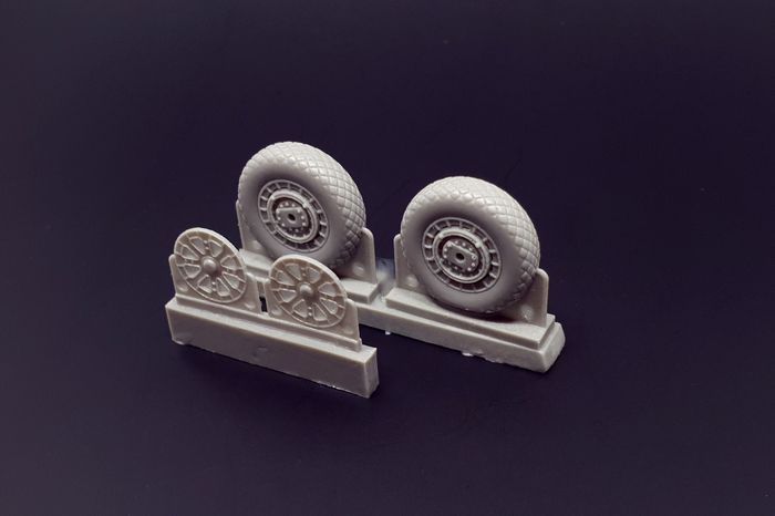 1:48 F4U Corsair Diamond Thread Wheels set