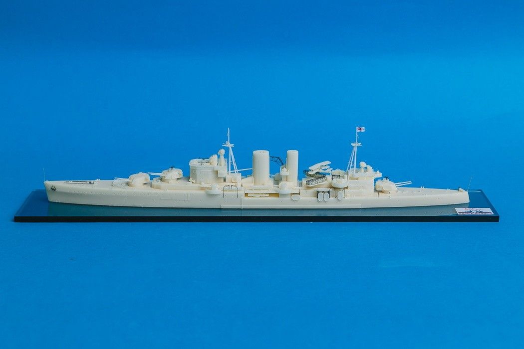 1:700 Heavy cruiser HMS Exeter 1942