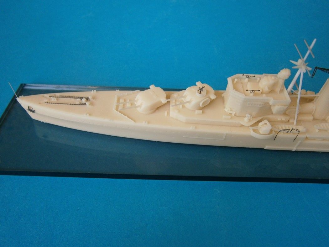 1:700 Heavy cruiser HMS Exeter 1942