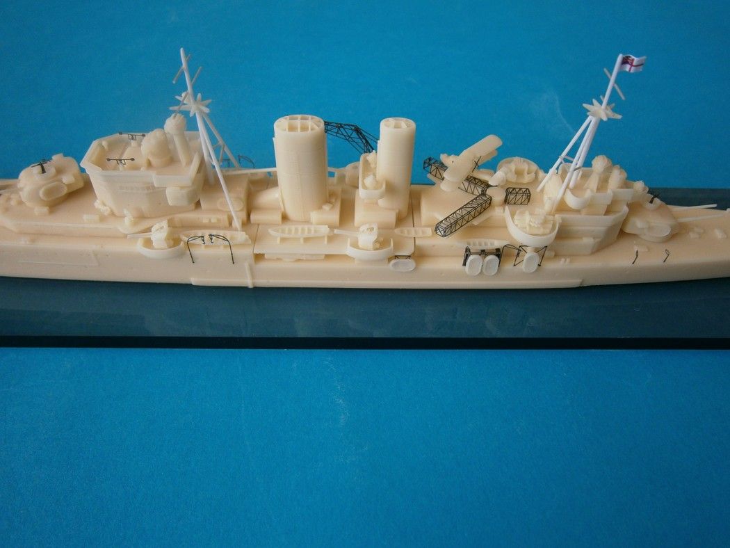 1:700 Heavy cruiser HMS Exeter 1942