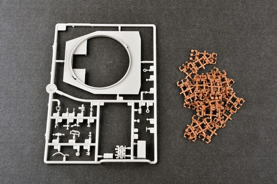 1:35 JGSDF Type 75 155mm Self-Propelled Howitzer